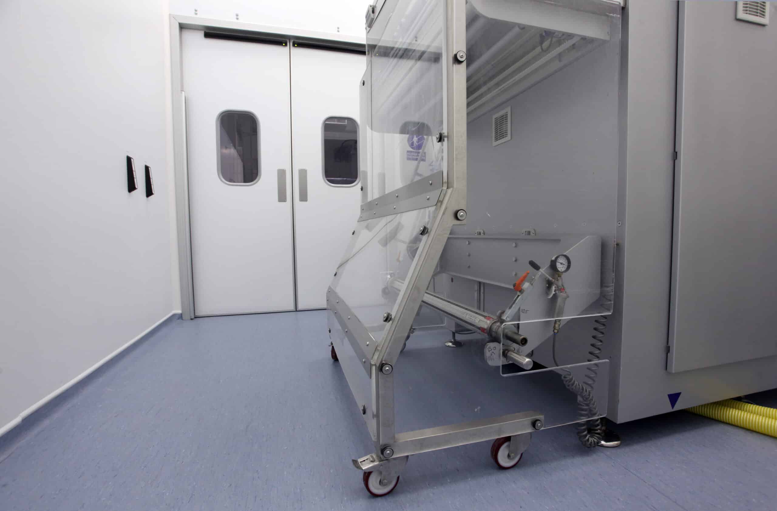 Expert Cleanroom Build Services - ISO Cleanroom