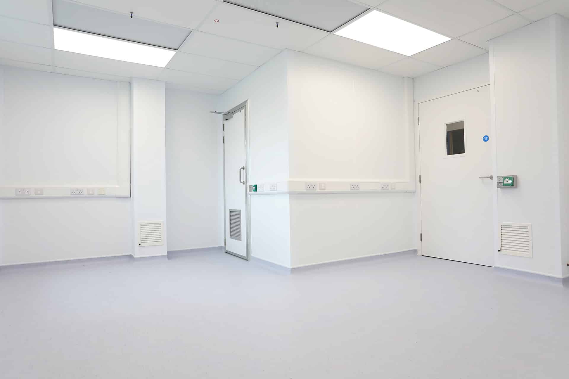 About the team - ISO Cleanroom